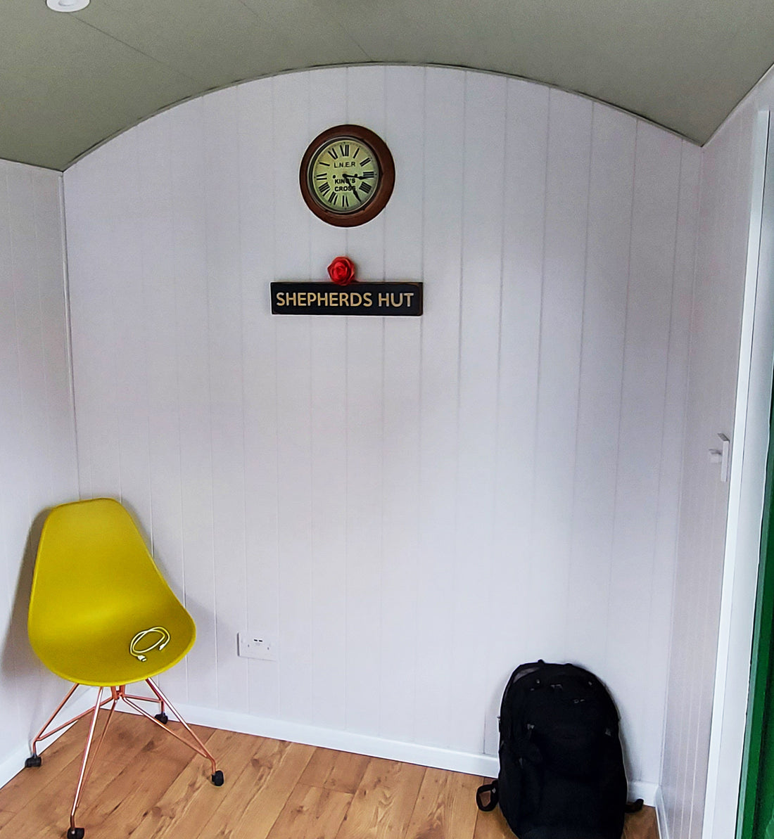 XL Shepherd Hut Internal Dividing Wall Cladding